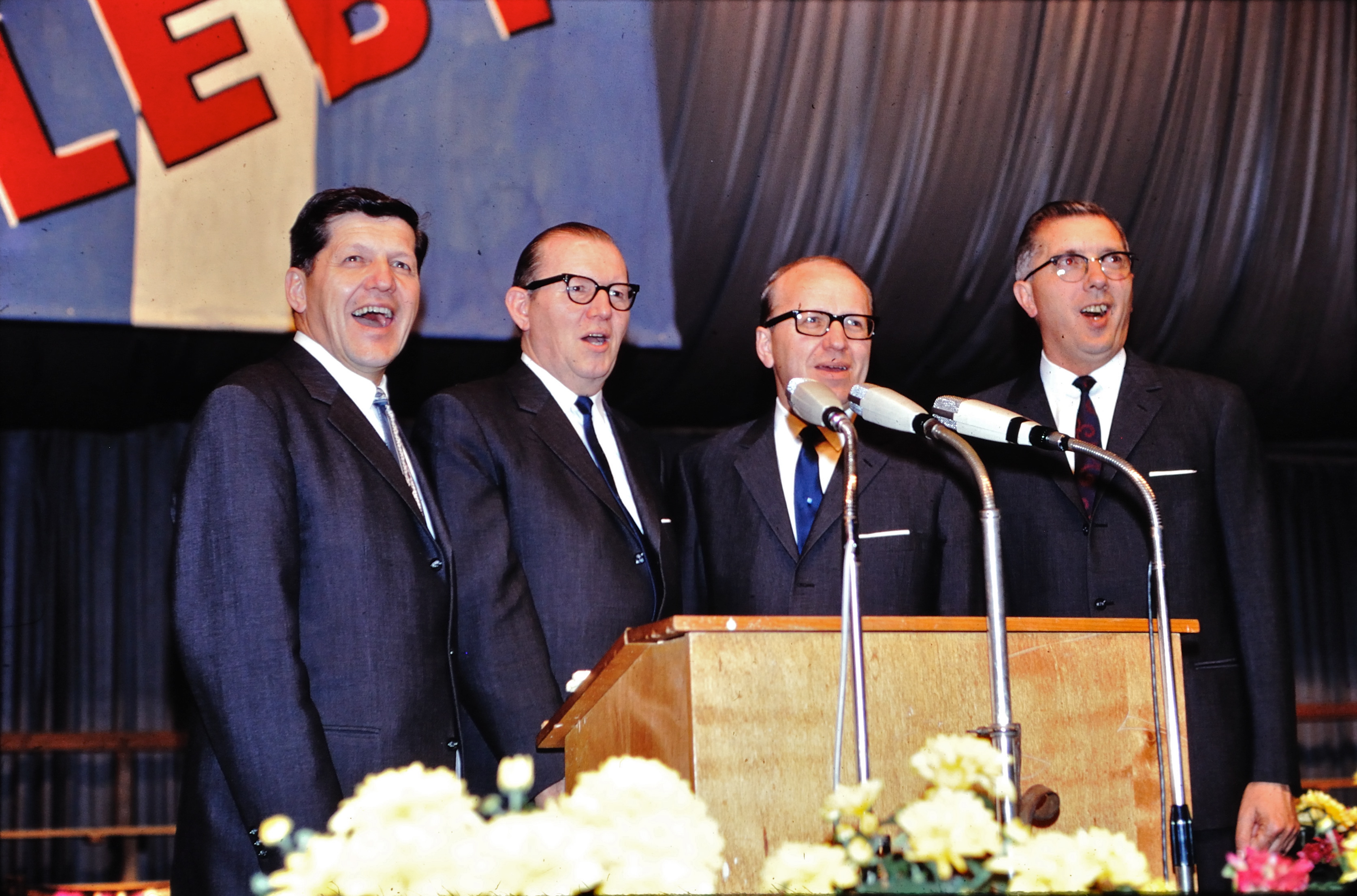 Christmas Concerts Past - TeachBeyond